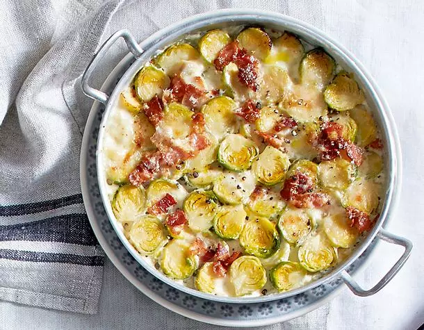 Brussels sprouts ສູດ Gratin 59552_1