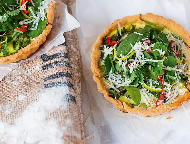 Sakafo kely sy spinach Tartlets Recipe 5966_1