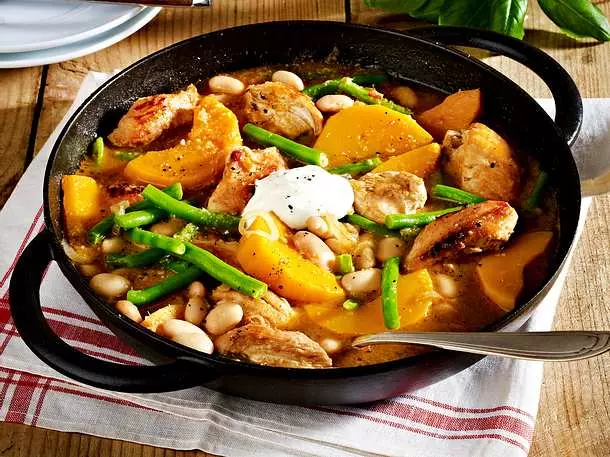 Autumn Chicken and Squash Stew recipe 61552_1