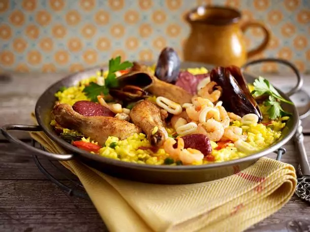 receta de paella a la valenciana