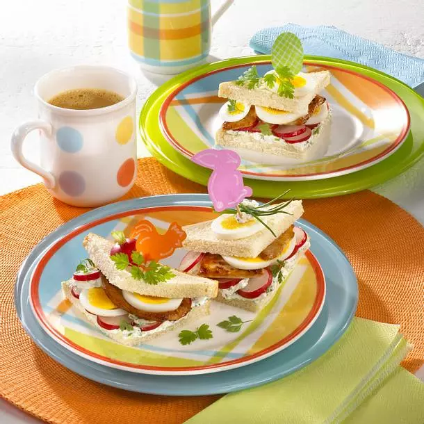 Easter sandwich na may minutong steak at recipe ng itlog 62921_1