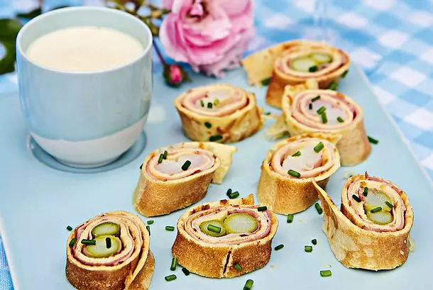 Resep asparagus ham rolls 63482_1