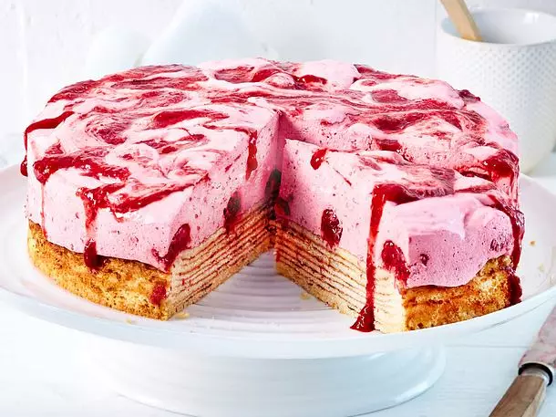 Baumkuchen Torte ჟოლოს კრემის ყველით კრემის რეცეპტი 63620_1