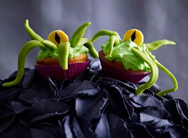 One-Eyed Alien Muffins Rezept 66257_1