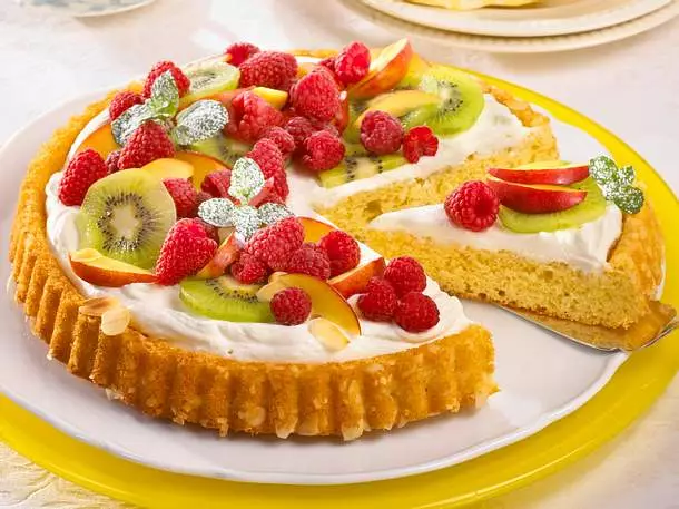 Fruit cake nga adunay quark cream nga resipe 67322_1