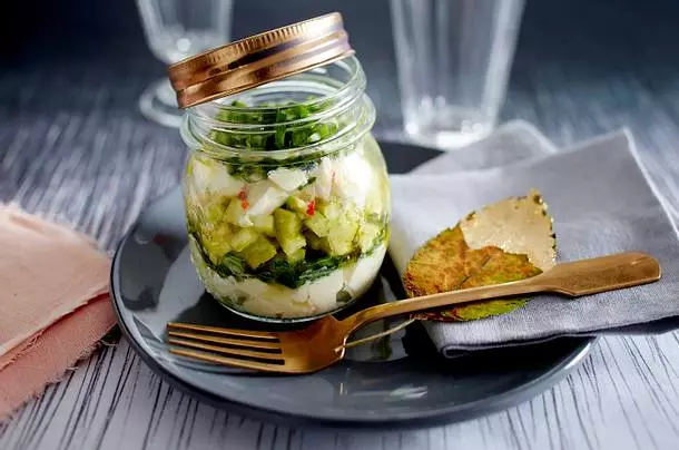 Tartar de aguacate y manzana con mozzarella receta 68046_1