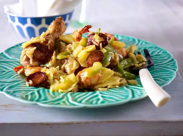 Jambalaya pẹlu Adie ati Ohunelo Shrimp 68899_1