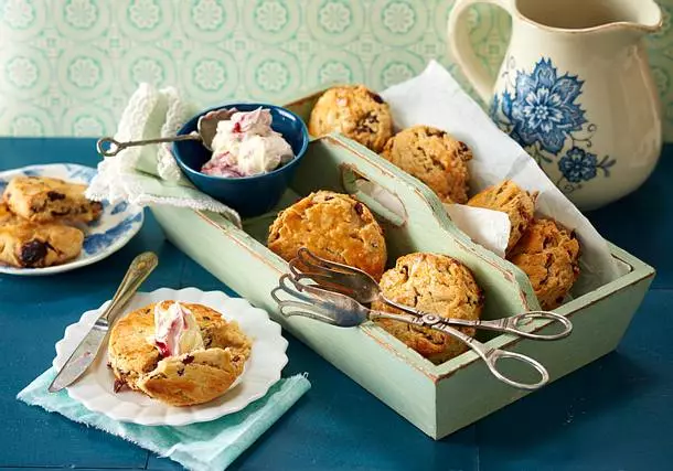 Tranebær Stollen Scones Opskrift