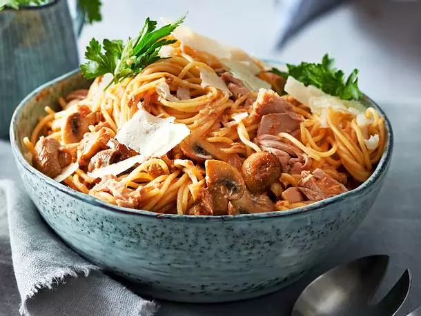 Ricetta spaghetti al tonno