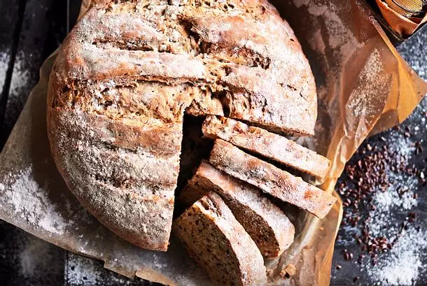 "Brød og sjel" spelt linfrøbrød oppskrift