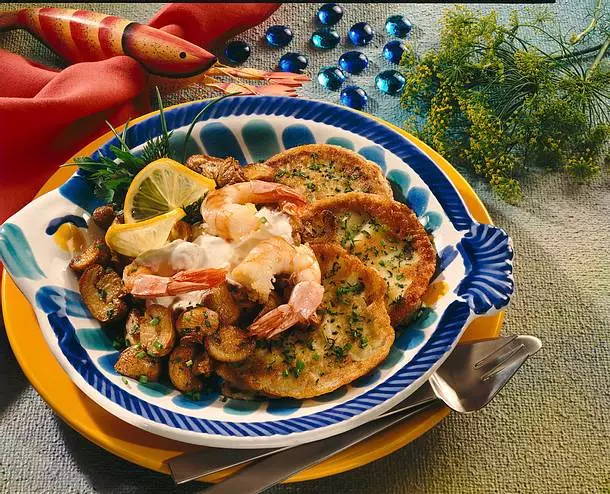 Herb pancakes nga adunay resipe sa scampi