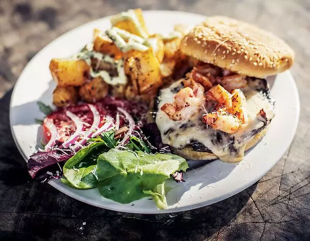 Beachbreak burger tare da shrimp girke-girke