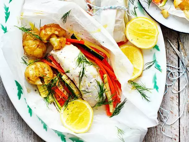 Fish and vegetable packets recipe