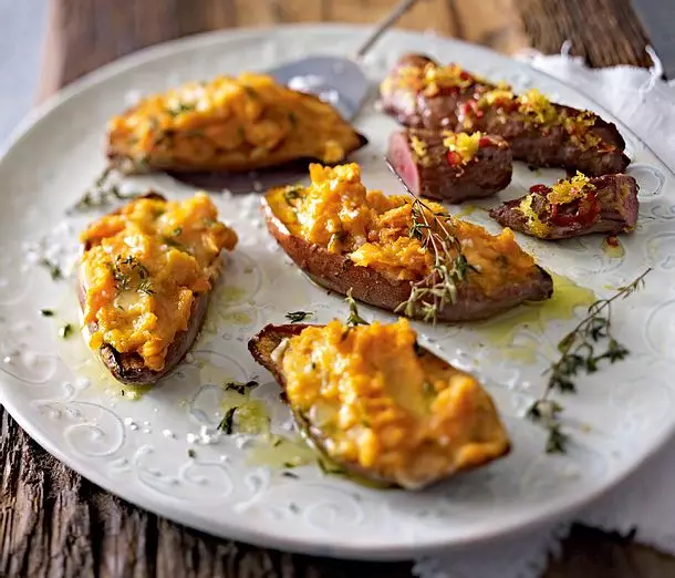 Bakte søtpoteter med Taleggio og sitron lammefilet oppskrift