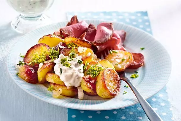 Recipe ng Potato Roasties na "Sunday Happiness".