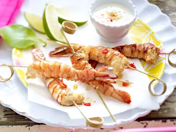 Reje satay med peanut Chili Mayonnaise opskrift