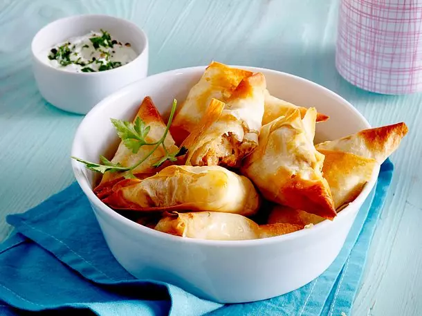 Reçeteya samosa keriyê mirîşkê