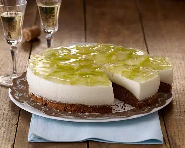 Prosecco carambola cake girke-girke