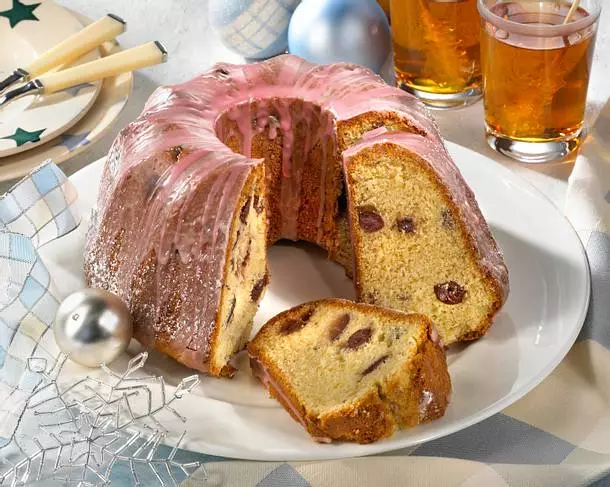 Rumtopf Bundt 蛋糕食譜