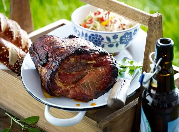 Grilled Roast Neck Chop nrog Honey Beer Paste Recipe