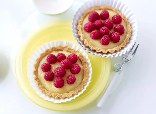 नींबू दही tartlets नुस्खा