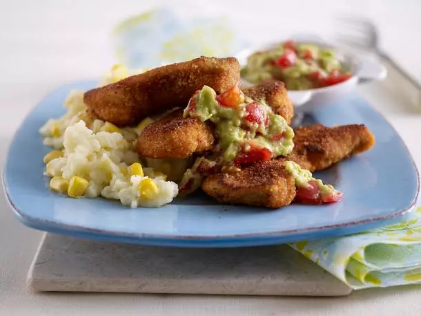 Blitz Bastoncini di tacchino alla paprika con purè di patate e mais Ricetta Guacamole