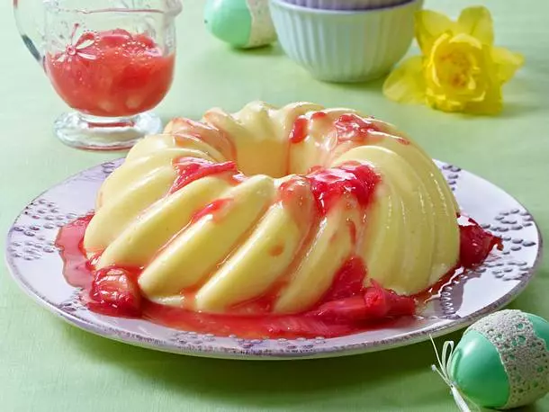 Marzipan semolina pudding kalawan resep rhubarb compote 7748_1