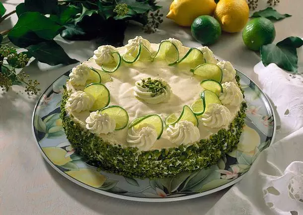 Recette de gâteau au yaourt au citron vert 8578_1