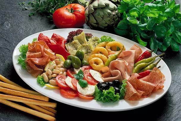 Recept za miješani antipasti tanjir