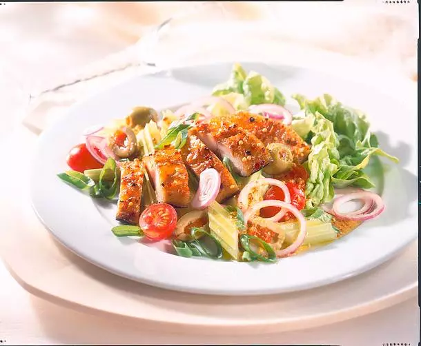 Ensalada de apio con receta de caballa a la pimienta