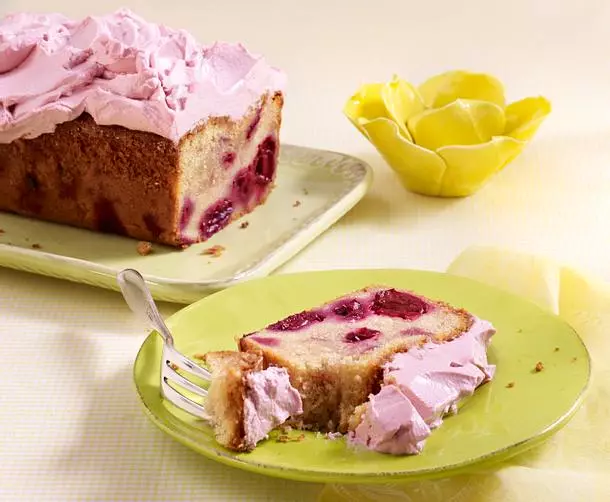 Cherry en citroen loaf cake mei roomkaas topping resept 8989_1