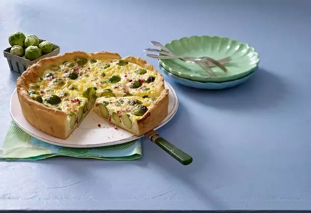 Brussel sprouts flan kalawan endog, ham jeung resep susu 9422_1