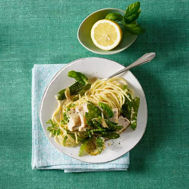 Spaghetti met kip en citroensaus recept