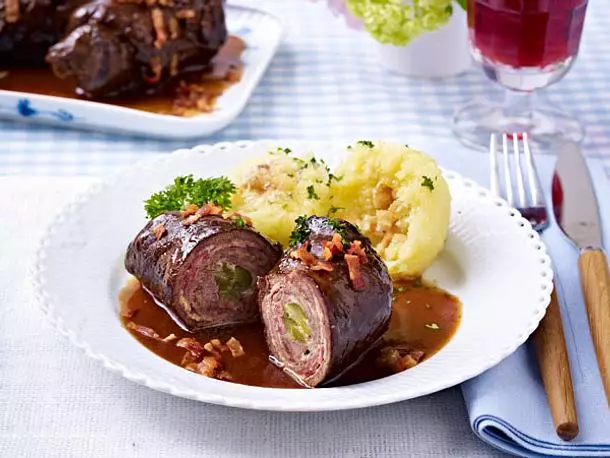 Roulade daging sapi karo resep pangsit Thuringian 9531_1